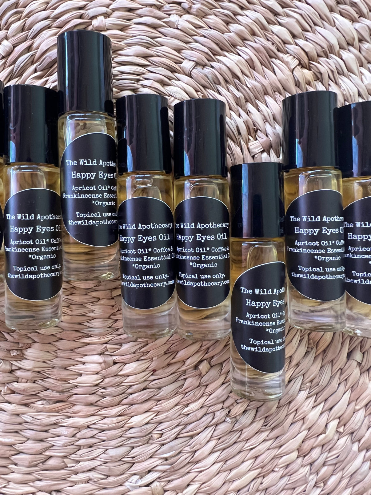 Happy Eyes Oil | Under Eye Oil – The Wild Apothecary